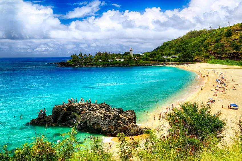 Oahu Visitors Guide for 2025 | Island Life Hawaii