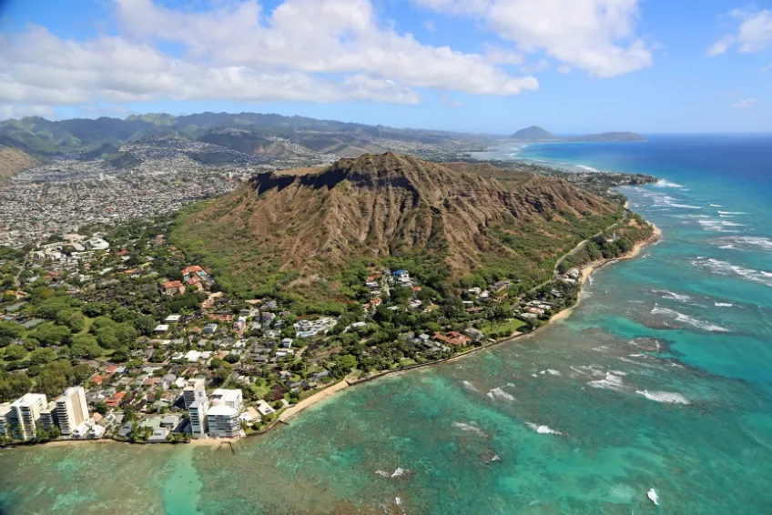 Oahu Visitors Guide for 2025 | Island Life Hawaii