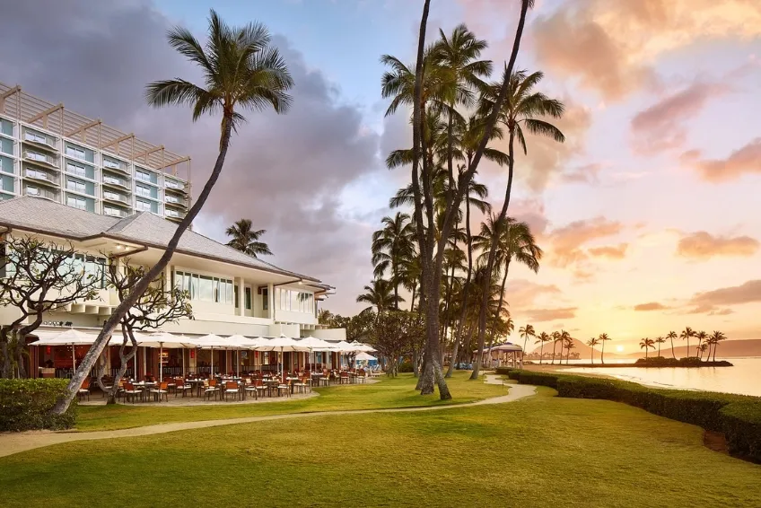 11 Best Honolulu All Inclusive Resorts for 2025 | Island Life Hawaii