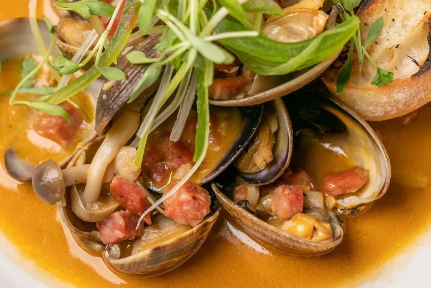 15 Best Kauai Restaurants in 2025 | Island Life Hawaii