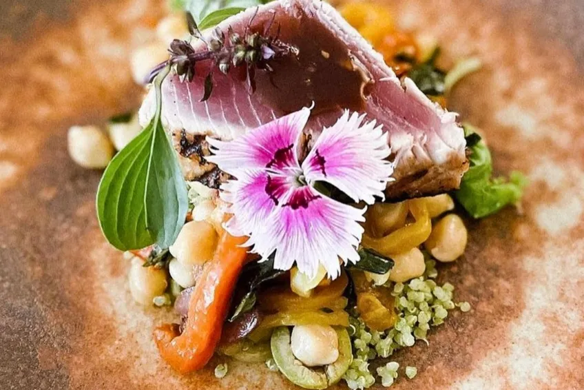 15 Best Kauai Restaurants in 2025 | Island Life Hawaii