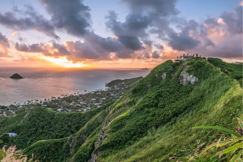 8 Best Oahu Hikes & Trails in 2025 | Island Life Hawaii