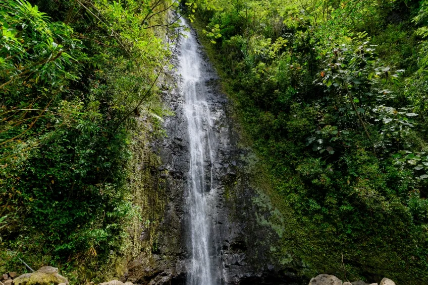 6 Best Oahu Waterfalls To Explore In 2025 | Island Life Hawaii